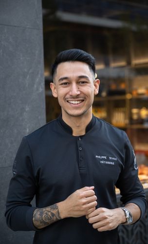 French Fancies: Philippe Tayac – View from the Back